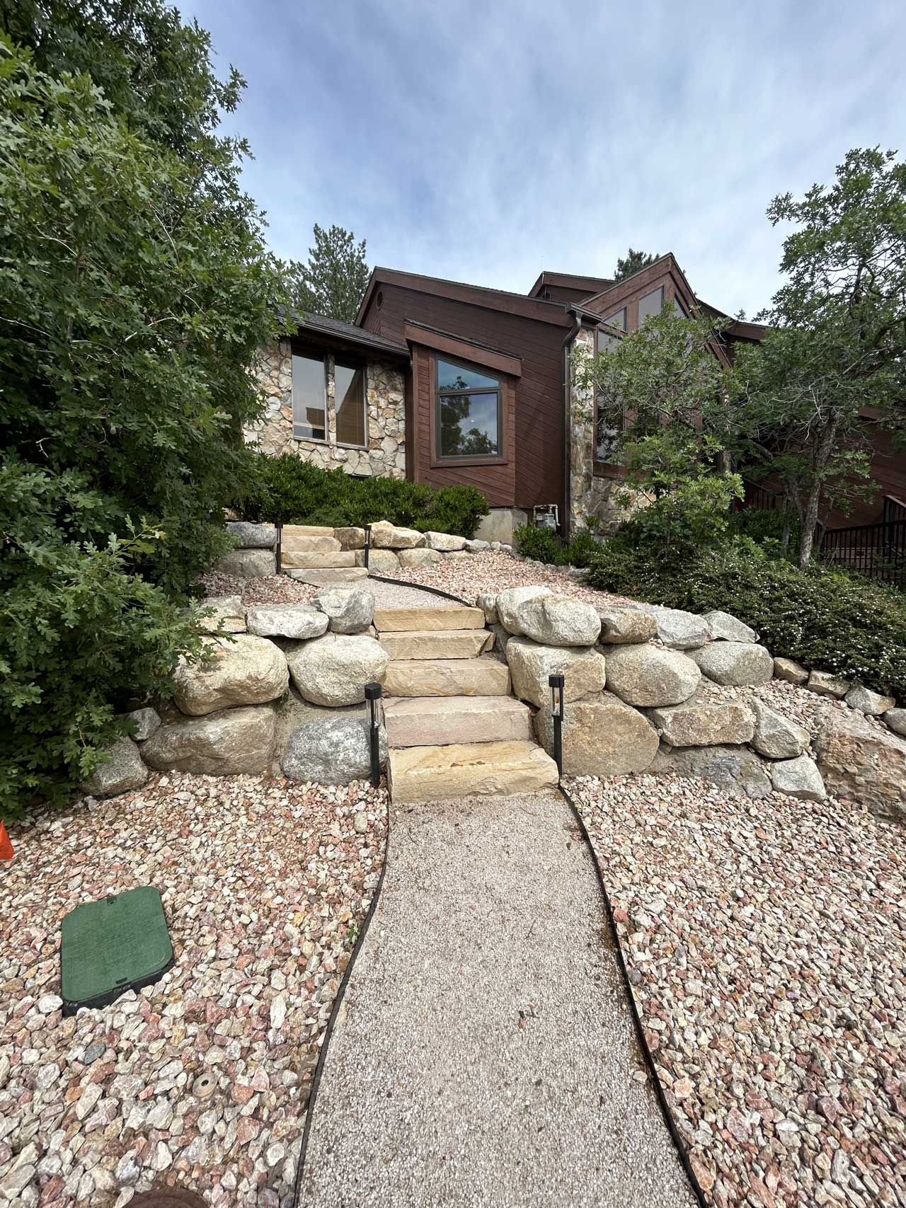 Rock Walls - Burke's Landscaping